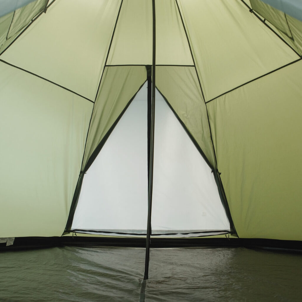 Køb Telt - Tipi - 4 personer hos Backpackerlife.dk